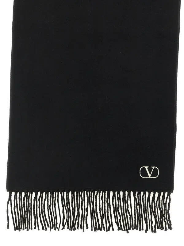 Valentino Garavani Cashmere Scarf With Fringes