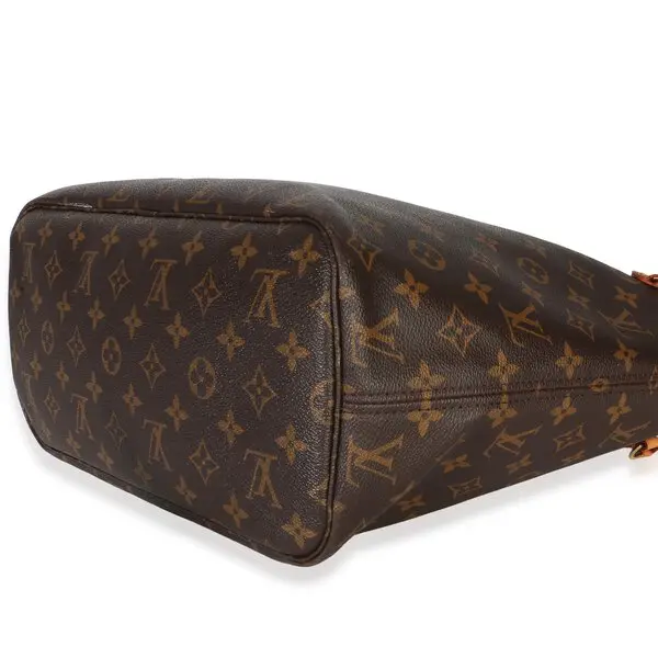LOUIS VUITTON Monogram Canvas Neverfull Mm Tote - Brown