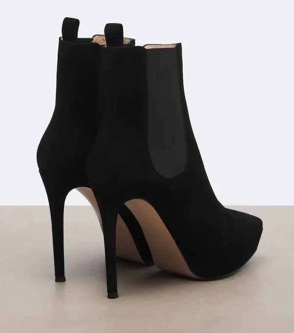 GIANVITO ROSSI Suede Platform Ankle Boots