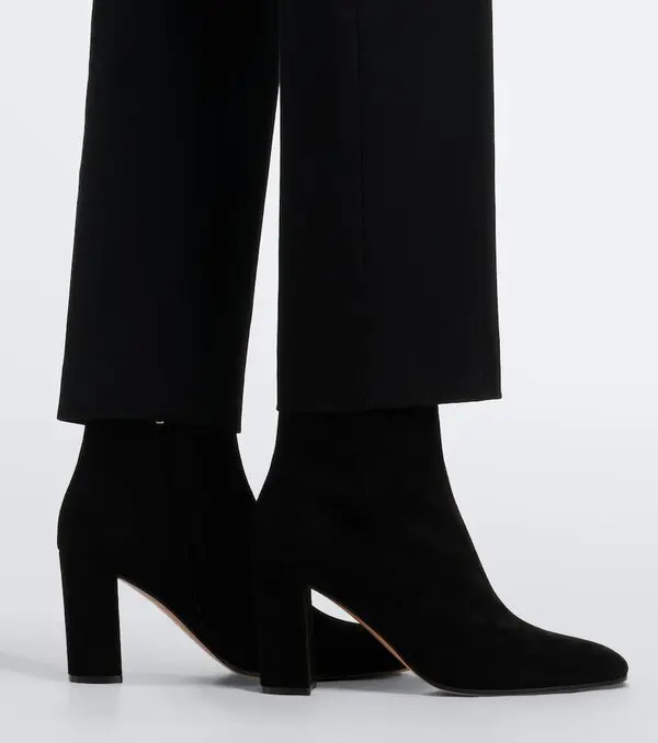 GIANVITO ROSSI Suede Ankle Boots - Black