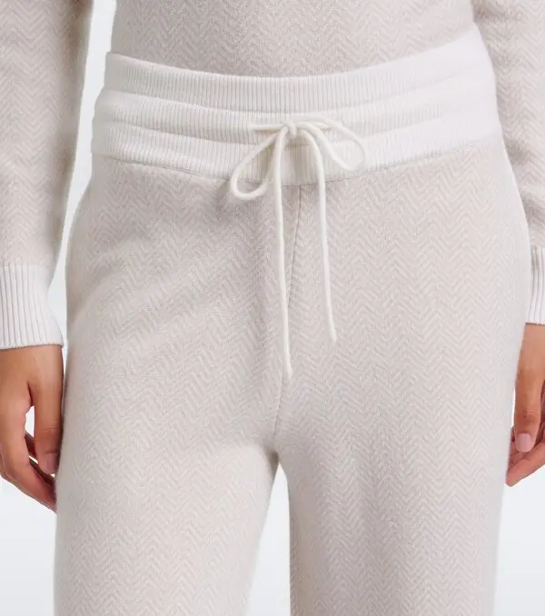 Eleventy Chevron Cashmere Flared Pants