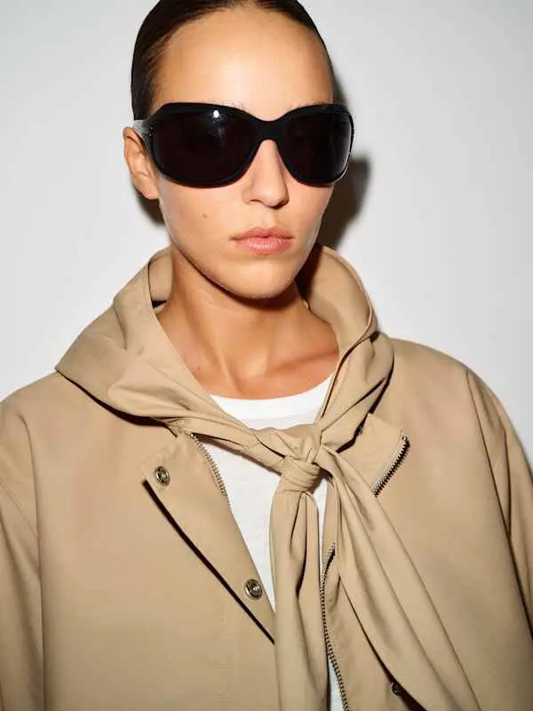 REFORMATION Kinsley Jacket With Hood