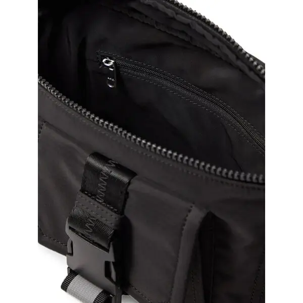 A.p.c. Belt Bag With Carabiner Detail - Black