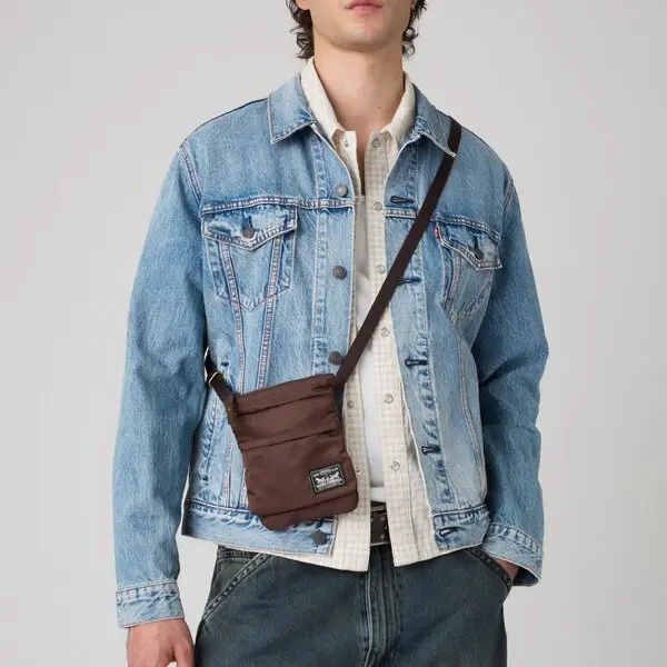 LEVI'S Mission Bay Crossbody Pouch - Chestnut