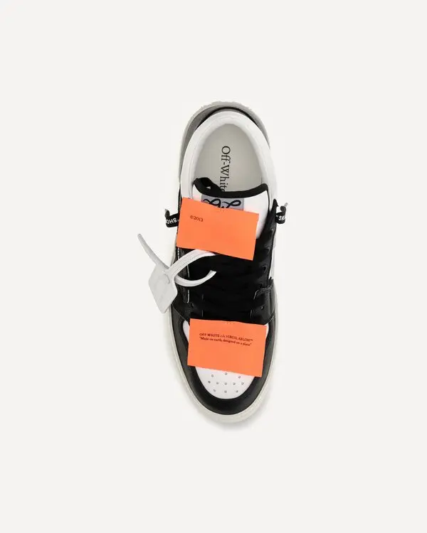 Off-White Low Top 3.0 Off Court Sneakers