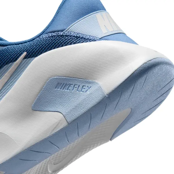 Nike Flex Train Workout Shoes