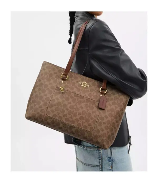 COACH Station Tote Bag In Signature Canvas