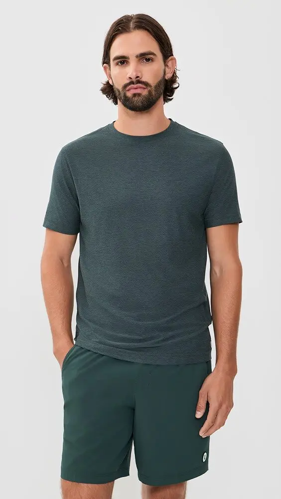 Vuori Strato Tech Tee - Hemlock Heather