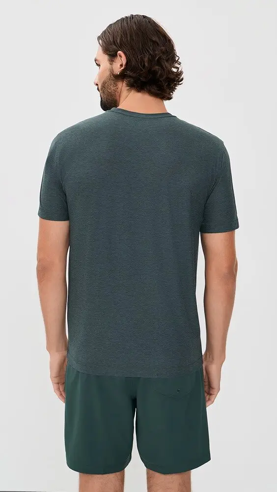 Vuori Strato Tech Tee - Hemlock Heather