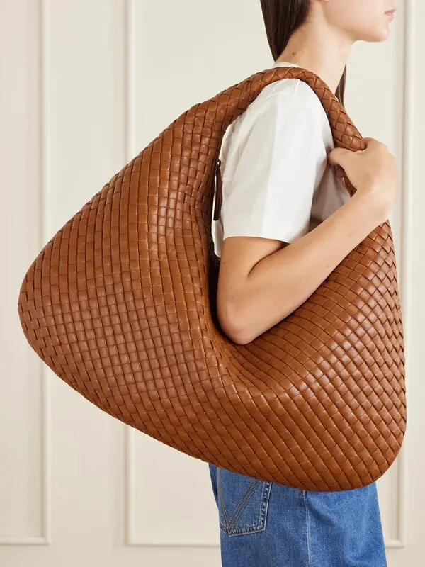 Bottega Veneta Maxi Veneta Intrecciato Leather Shoulder Bag - Brown