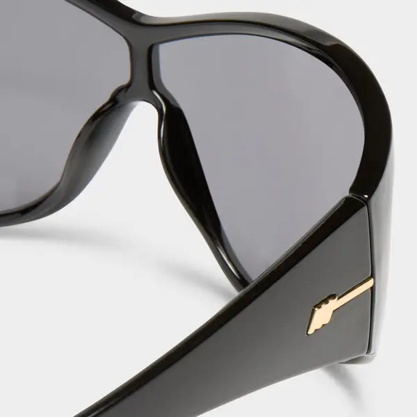Le Specs Polarity