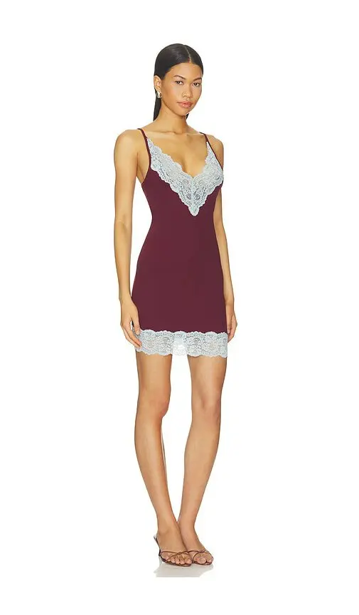 MADISON THE LABEL Danae Dress In Wine