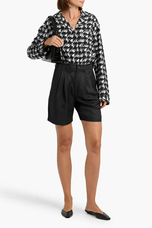 ANINE BING Carrie Pleated Twill Shorts