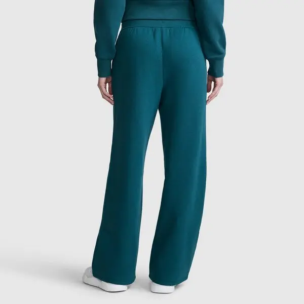 Champion Wide Leg Fleece Sweatpants With Embroidered Logo