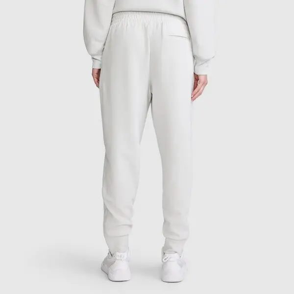 Champion Taper Leg Jogger With Zippers