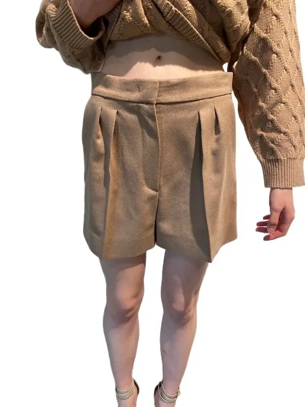 Max Mara Vista Pleated Shorts - Camel