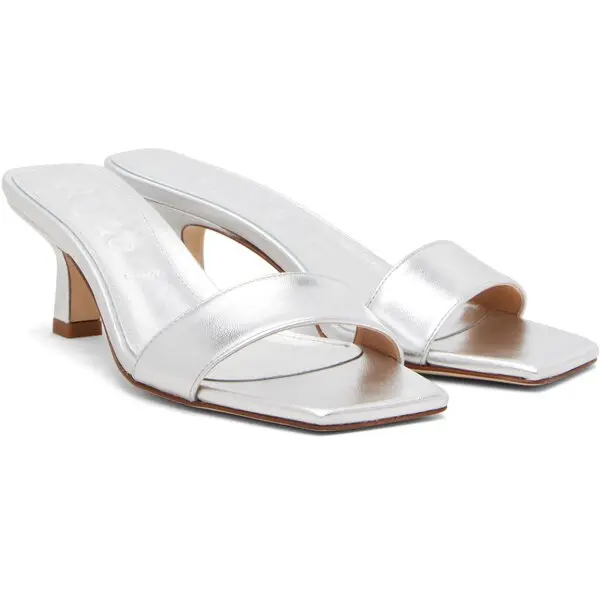 AeydĒ Gilly Sandals