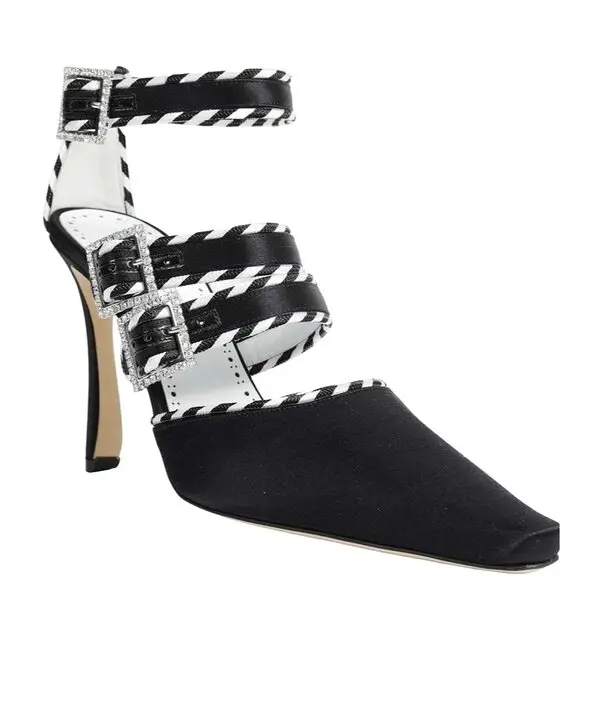 Manolo Blahnik Pointed-toe High-heeled Boots