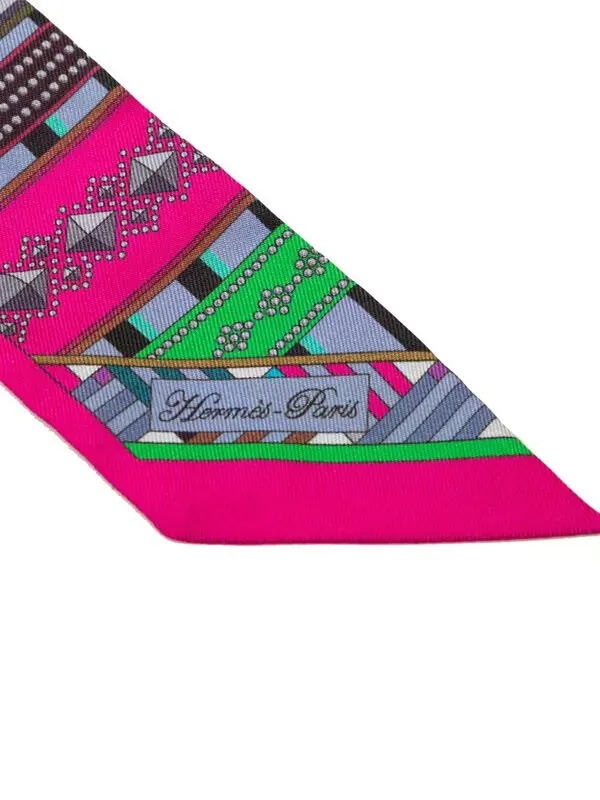 Hermès 2000-2026 Colliers De Chiens Silk Twilly Scarf Scarves