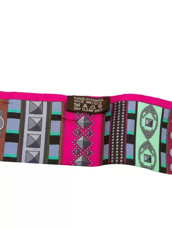 Hermès 2000-2026 Colliers De Chiens Silk Twilly Scarf Scarves