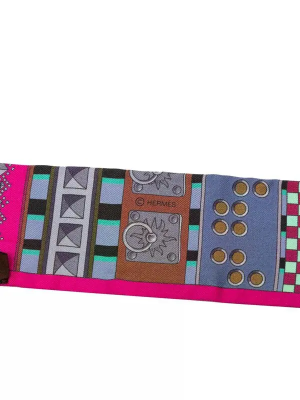 Hermès 2000-2026 Colliers De Chiens Silk Twilly Scarf Scarves