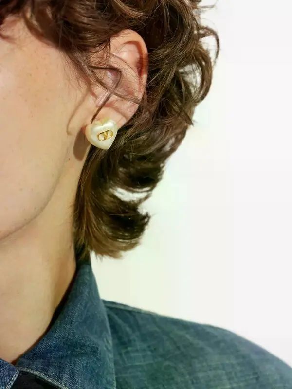 Valentino Garavani Vlogo Heart Stud Earrings
