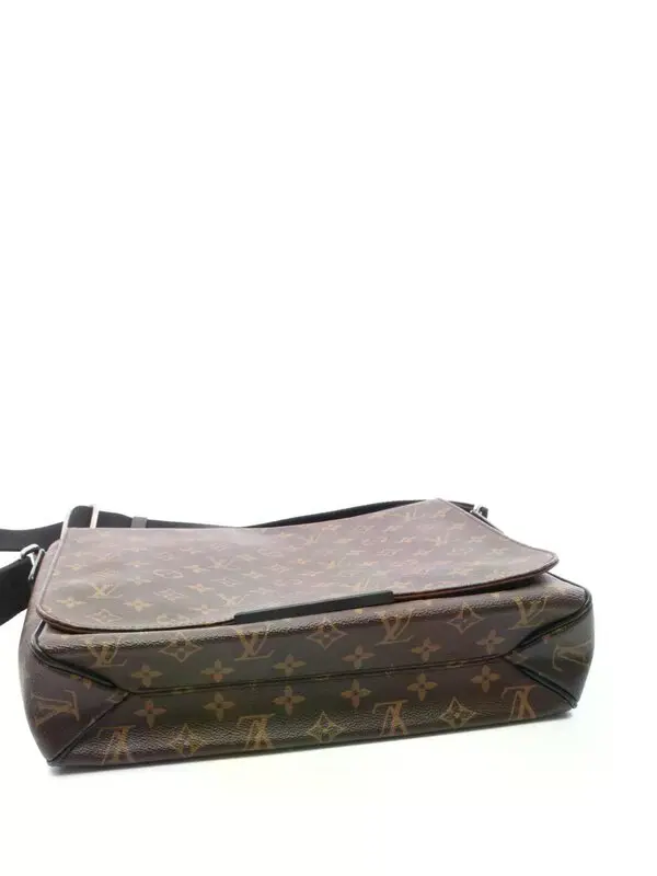 LOUIS VUITTON Monogram Macassar District Mm Crossbody Bag