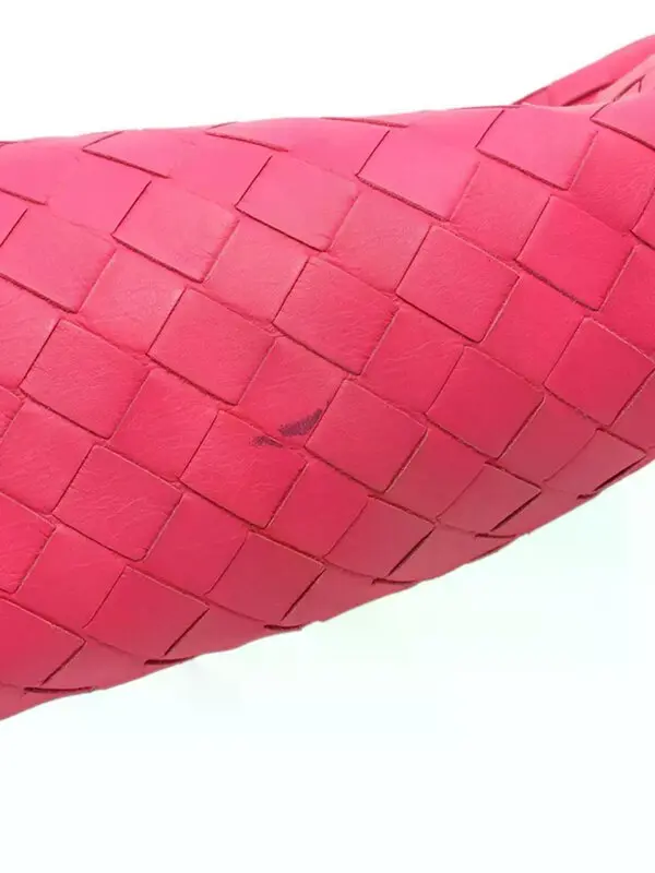 Bottega Veneta The Mini Pouch Crossbody Bag - Pink