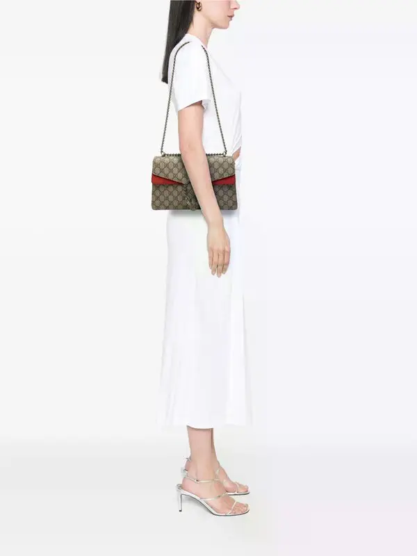 Gucci 2016-2026 Medium Gg Supreme Dionysus Shoulder Bag - Neutrals