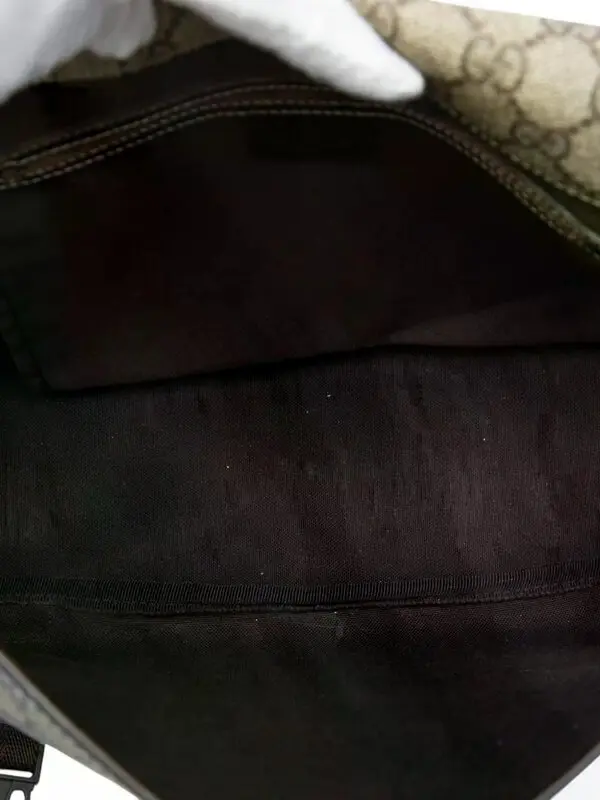 Gucci Gg Supreme Crossbody Bag