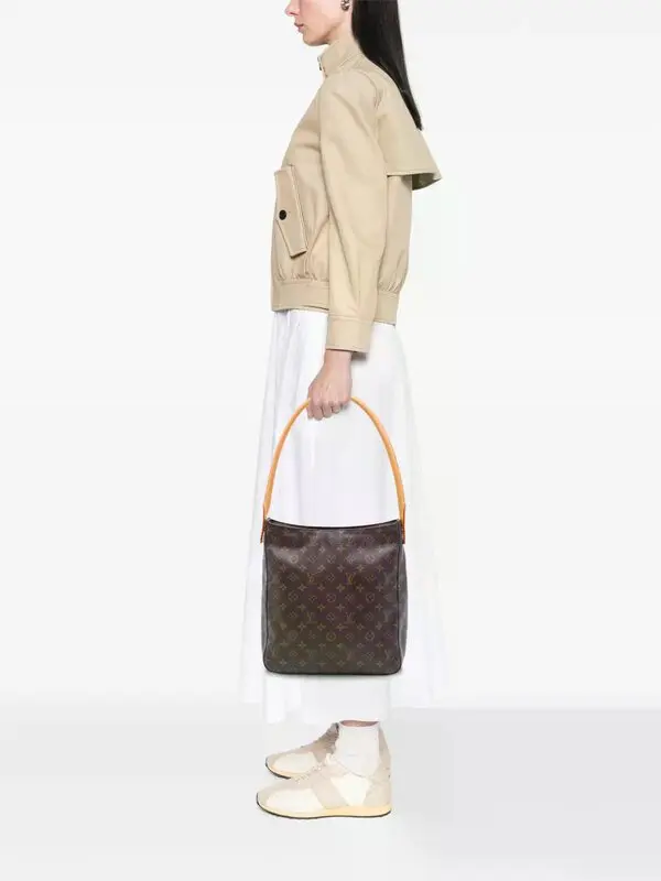 LOUIS VUITTON 2002 Monogram Looping Gm Shoulder Bag