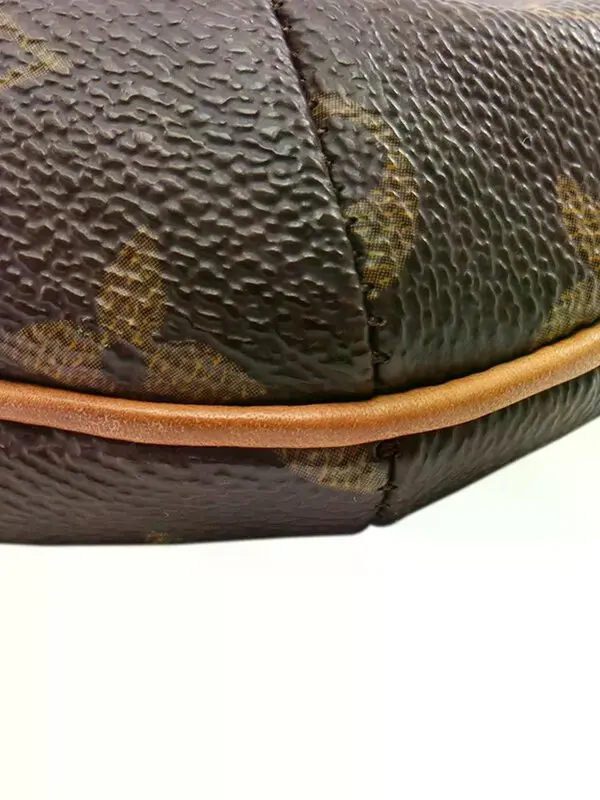 LOUIS VUITTON Monogram Musette Tango Shoulder Bag - Brown