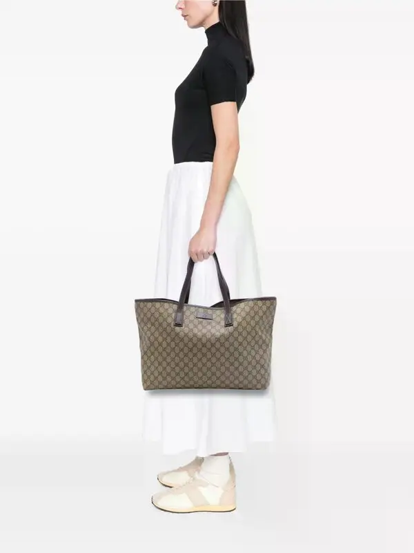 Gucci 2016-2026 Large Gg Supreme Tote Bag - Neutrals