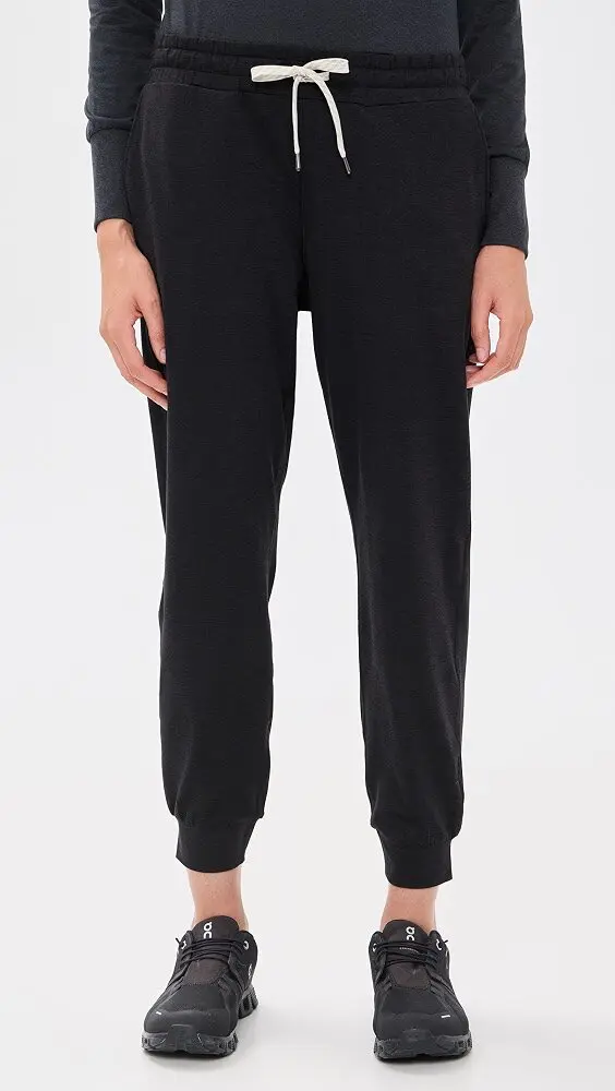 Vuori Performance Joggers