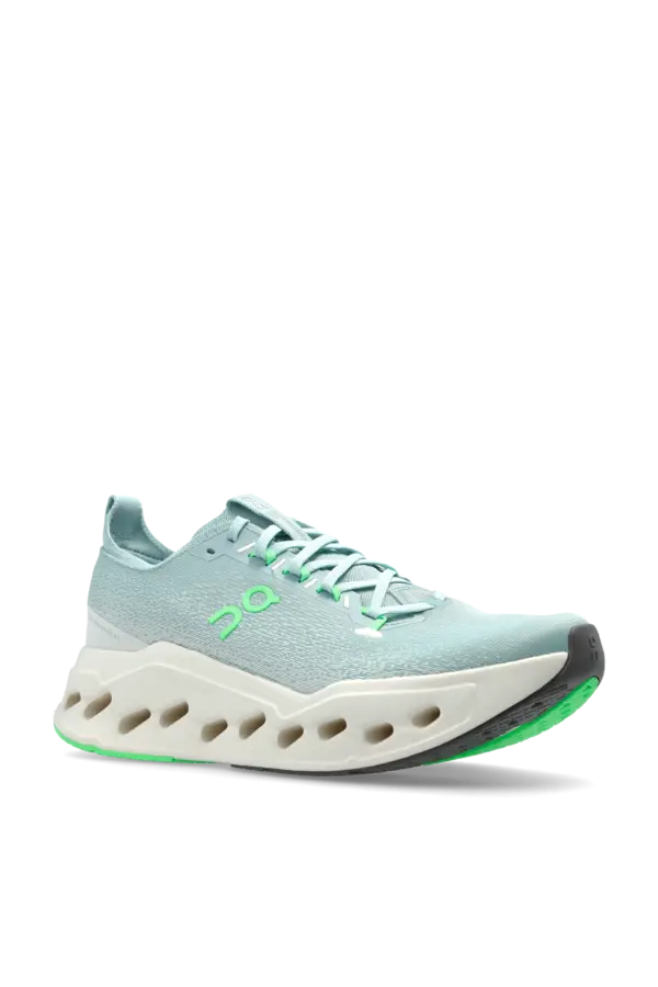 On Cloudsurfer Max’ Sports Shoes
