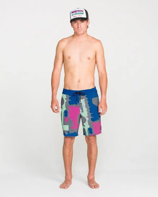 Volcom Featured Artist Antonio Carrau Stoney 18" Board Shorts