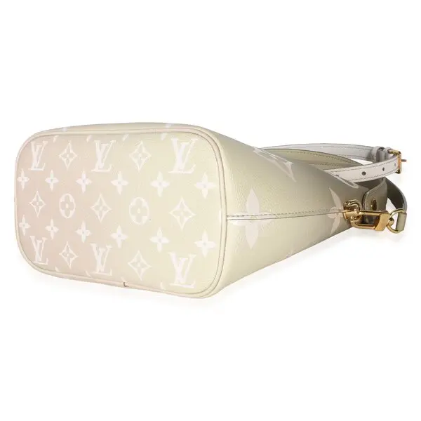 LOUIS VUITTON Monogram Giant Spring In The City Marshmallow Hobo Bag