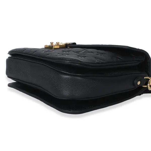 LOUIS VUITTON Monogram Empreinte Pochette Métis - Black
