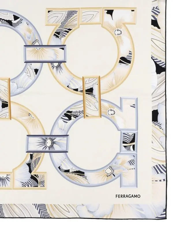 FERRAGAMO Foulard A Fiori "gancini