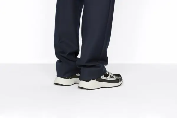 Dior B30 Lace-up Sneakers - Black