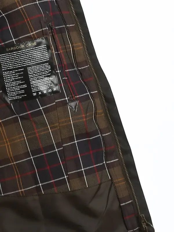 Barbour Classic Beadnell Waxed Jacket - Black