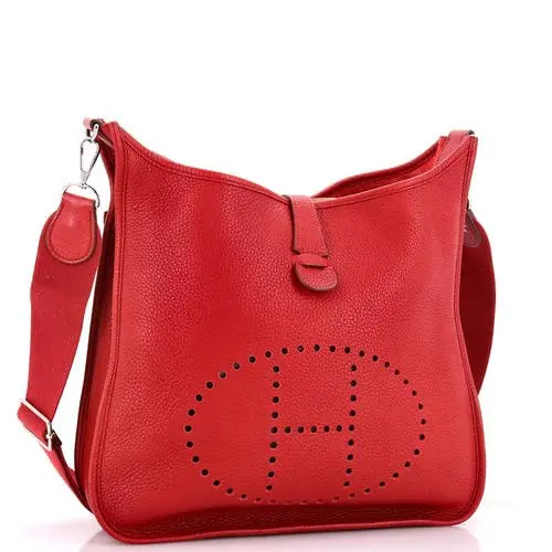 Hermès Evelyne Bag Gen Iii Clemence Gm - Red