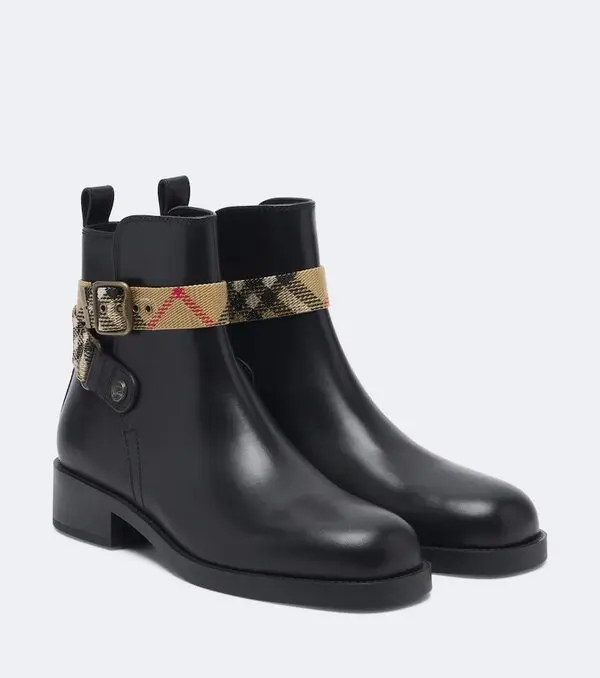 Burberry Huntley Check Leather Ankle Boots - Black