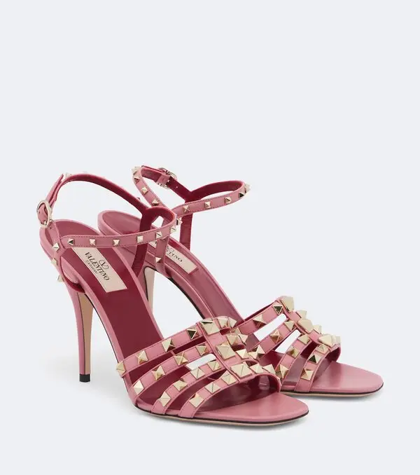 Valentino Garavani Rockstud Leather Sandals - Pink