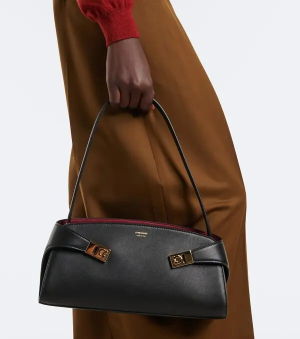 FERRAGAMO Hug East-west Small Leather Shoulder Bag - Black