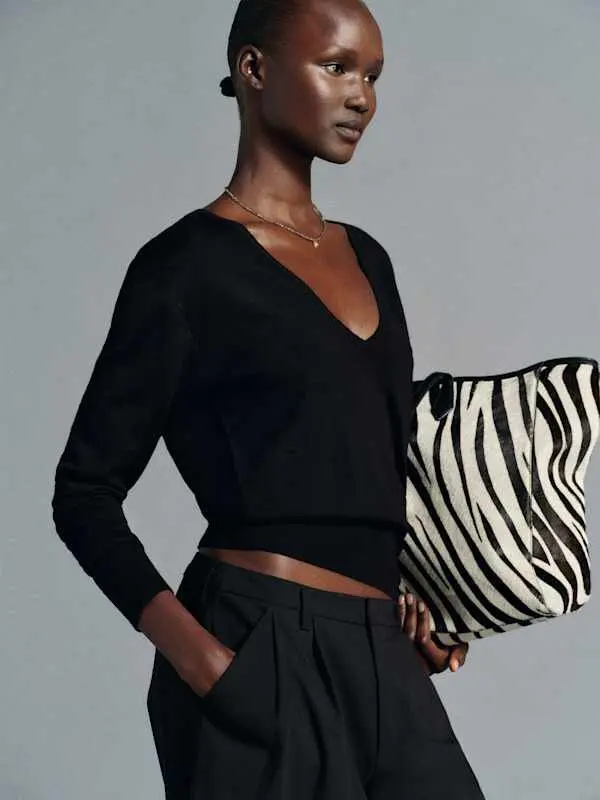 REFORMATION Micah V-neck Sweater Top
