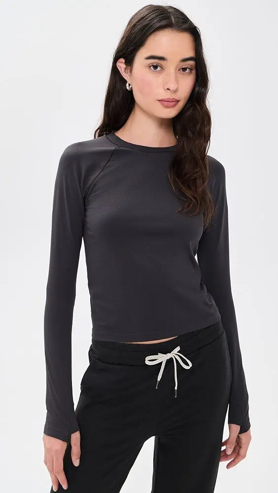 Vuori Surge Seamless Tee