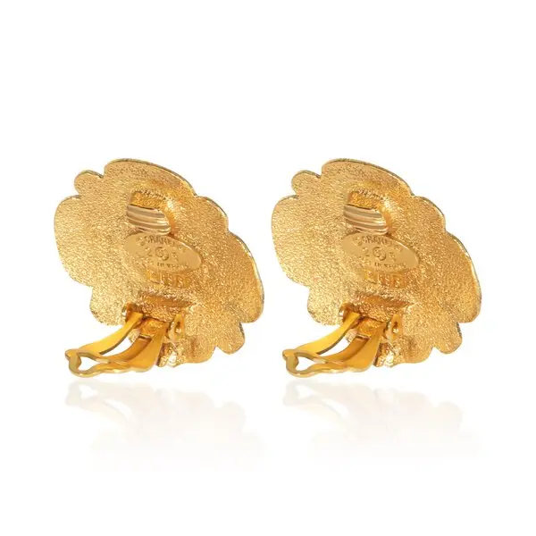 Chanel 1980s Vintage Gold-plated Red Gripoix Clip-on Earrings