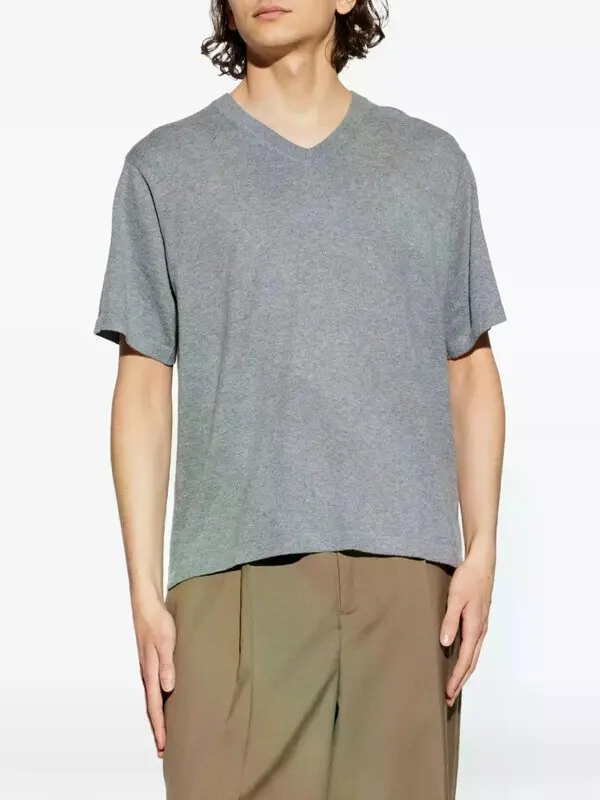 LISA YANG Brayden V-neck T-shirt