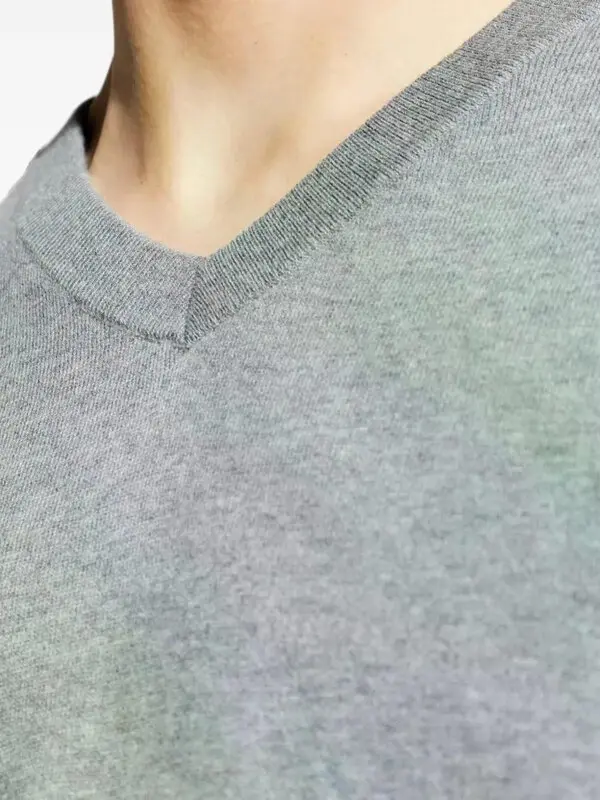 LISA YANG Brayden V-neck T-shirt